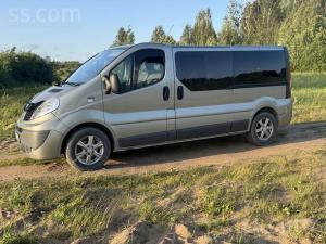 Brown Renault Trafic 2010 in Rezekne, with an engine capacity of 2.50 L and mileage of 400 thousand km for 5950 €, photo 8 on AUTOMOTO.COM.LV