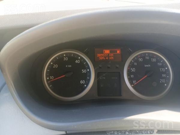 Brūns Renault Trafic 2010 Ventspils, ar dzinēja tilpumu 2.00 L un nobraukumu 266 tūkst. km par 8000 €, foto 8 vietnē AUTOMOTO.COM.LV