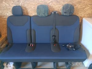 Brūns Renault Trafic 2010 Ventspils, ar dzinēja tilpumu 2.00 L un nobraukumu 266 tūkst. km par 8000 €, foto 11 vietnē AUTOMOTO.COM.LV