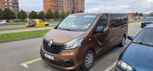 Brown Renault Trafic 2015 in Klaipeda, with an engine capacity of 1.60 L and mileage of 285 thousand km for 9500 €, photo 3 on AUTOMOTO.COM.LV