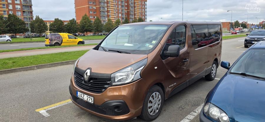 Brown Renault Trafic 2015 in Klaipeda, with an engine capacity of 1.60 L and mileage of 285 thousand km for 9500 €, photo 3 on AUTOMOTO.COM.LV