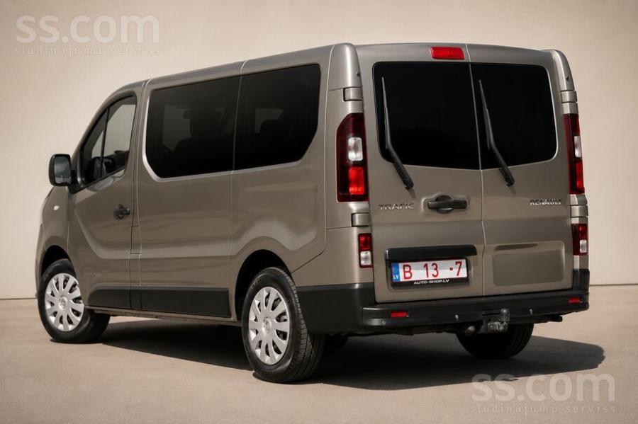 Brūns Renault Trafic 2015 Tukums, ar dzinēja tilpumu 1.60 L un nobraukumu 289 tūkst. km par 12000 €, foto 5 vietnē AUTOMOTO.COM.LV