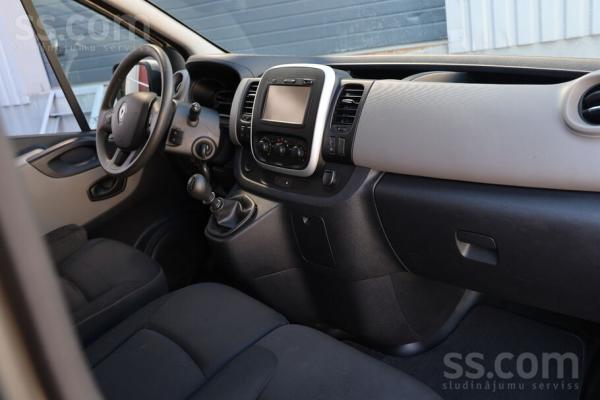 Brūns Renault Trafic 2015 Tukums, ar dzinēja tilpumu 1.60 L un nobraukumu 289 tūkst. km par 12000 €, foto 7 vietnē AUTOMOTO.COM.LV
