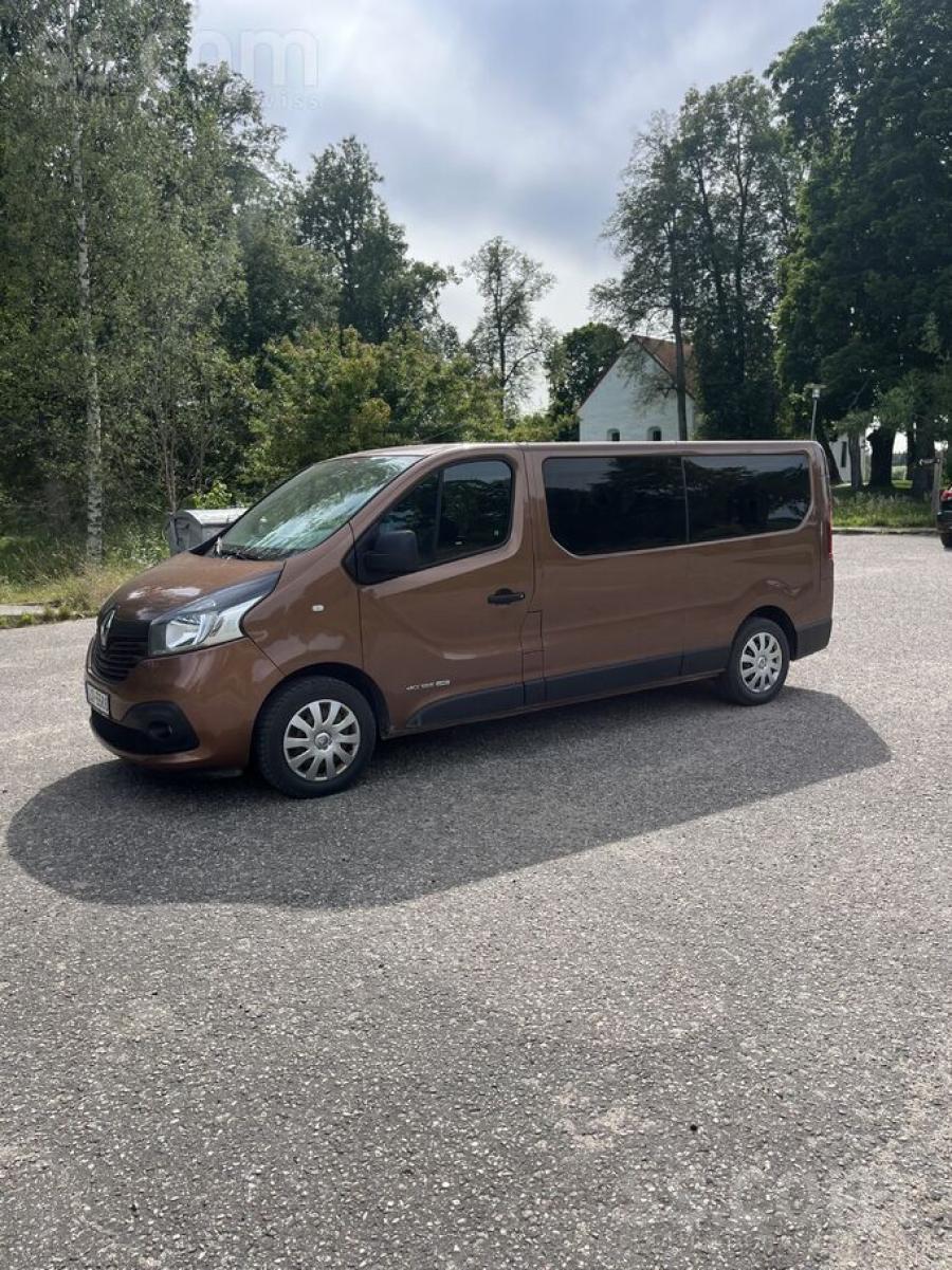 Brown Renault Trafic 2017 in Riga, with an engine capacity of 1.60 L and mileage of 310 thousand km for 13500 €, photo 4 on AUTOMOTO.COM.LV