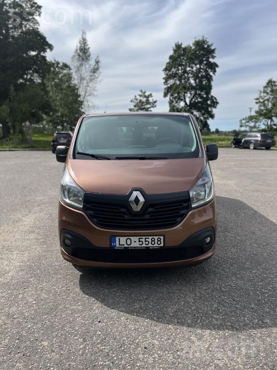 Brown Renault Trafic 2017 in Riga, with an engine capacity of 1.60 L and mileage of 310 thousand km for 13500 €, photo 5 on AUTOMOTO.COM.LV