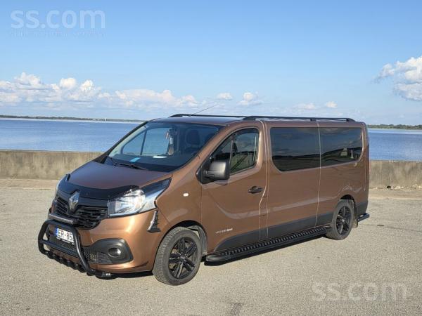 Brūns Renault Trafic 2017 Rīga, ar dzinēja tilpumu 1.60 L un nobraukumu 172 tūkst. km par 14950 €, foto 8 vietnē AUTOMOTO.COM.LV