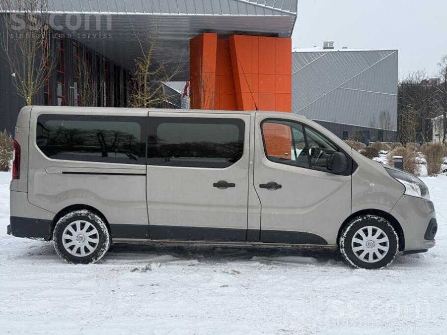 Brūns Renault Trafic 2017 Rīga, ar dzinēja tilpumu 1.60 L un nobraukumu 210 tūkst. km par 13500 €, foto 6 vietnē AUTOMOTO.COM.LV