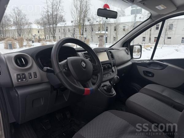 Brūns Renault Trafic 2017 Rīga, ar dzinēja tilpumu 1.60 L un nobraukumu 210 tūkst. km par 13500 €, foto 10 vietnē AUTOMOTO.COM.LV