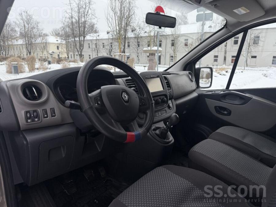 Brūns Renault Trafic 2017 Rīga, ar dzinēja tilpumu 1.60 L un nobraukumu 210 tūkst. km par 13500 €, foto 10 vietnē AUTOMOTO.COM.LV