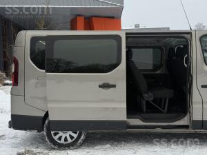 Brūns Renault Trafic 2017 Rīga, ar dzinēja tilpumu 1.60 L un nobraukumu 210 tūkst. km par 13500 €, foto 22 vietnē AUTOMOTO.COM.LV