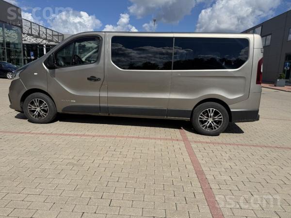 Brown Renault Trafic 2017 in Riga, with an engine capacity of 1.60 L and mileage of 259 thousand km for 13900 €, photo 3 on AUTOMOTO.COM.LV