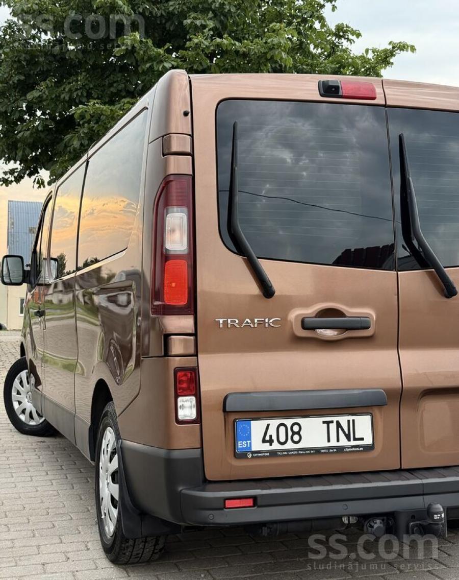 Brūns Renault Trafic 2018 Valka, ar dzinēja tilpumu 1.60 L un nobraukumu 255 tūkst. km par 13699 €, foto 15 vietnē AUTOMOTO.COM.LV