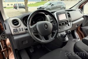 Brūns Renault Trafic 2018 Valka, ar dzinēja tilpumu 1.60 L un nobraukumu 255 tūkst. km par 13699 €, foto 25 vietnē AUTOMOTO.COM.LV