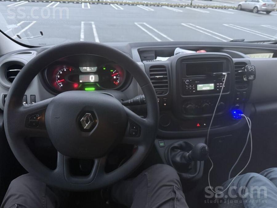 Brūns Renault Trafic 2019 Rīga, ar dzinēja tilpumu 1.60 L un nobraukumu 240 tūkst. km par 12900 €, foto 13 vietnē AUTOMOTO.COM.LV