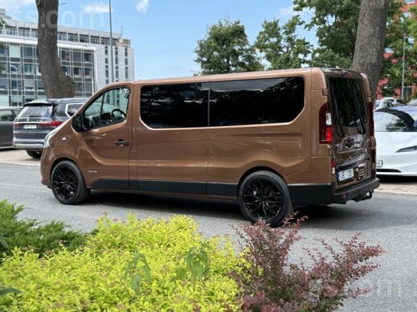 Brūns Renault Trafic 2019 Rīga, ar dzinēja tilpumu 1.50 L un nobraukumu 266 tūkst. km par 14400 €, foto 9 vietnē AUTOMOTO.COM.LV
