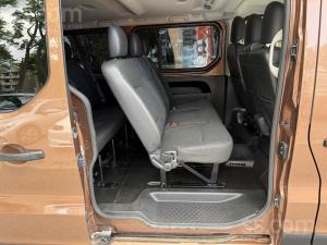 Brūns Renault Trafic 2019 Rīga, ar dzinēja tilpumu 1.50 L un nobraukumu 266 tūkst. km par 14400 €, foto 16 vietnē AUTOMOTO.COM.LV