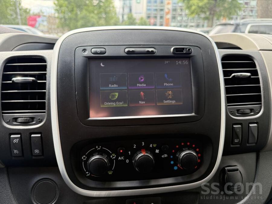 Brūns Renault Trafic 2019 Rīga, ar dzinēja tilpumu 1.50 L un nobraukumu 266 tūkst. km par 14400 €, foto 22 vietnē AUTOMOTO.COM.LV