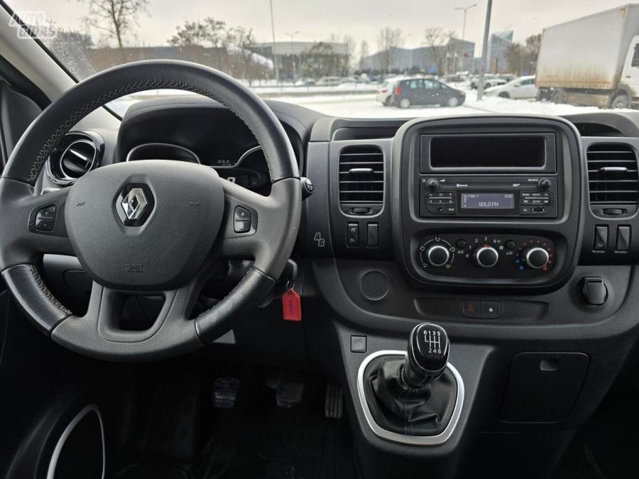 Brown Renault Trafic 2020 in Vilnius, with an engine capacity of 2.00 L and mileage of 368 thousand km for 13900 €, photo 7 on AUTOMOTO.COM.LV