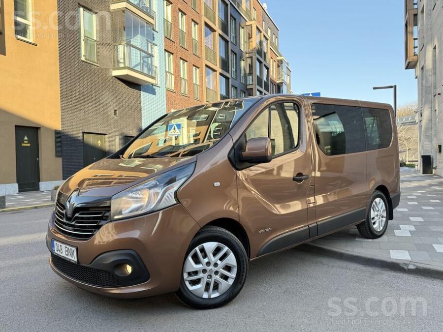 Brown Renault Trafic 2015 in Valka, with an engine capacity of 1.60 L and mileage of 203 thousand km for 13999 €, photo 9 on AUTOMOTO.COM.LV