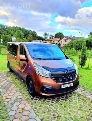 Brūns Renault Trafic 2016 Rīga, ar dzinēja tilpumu 1.60 L un nobraukumu 305 tūkst. km par 11500 €, foto  vietnē AUTOMOTO.COM.LV
