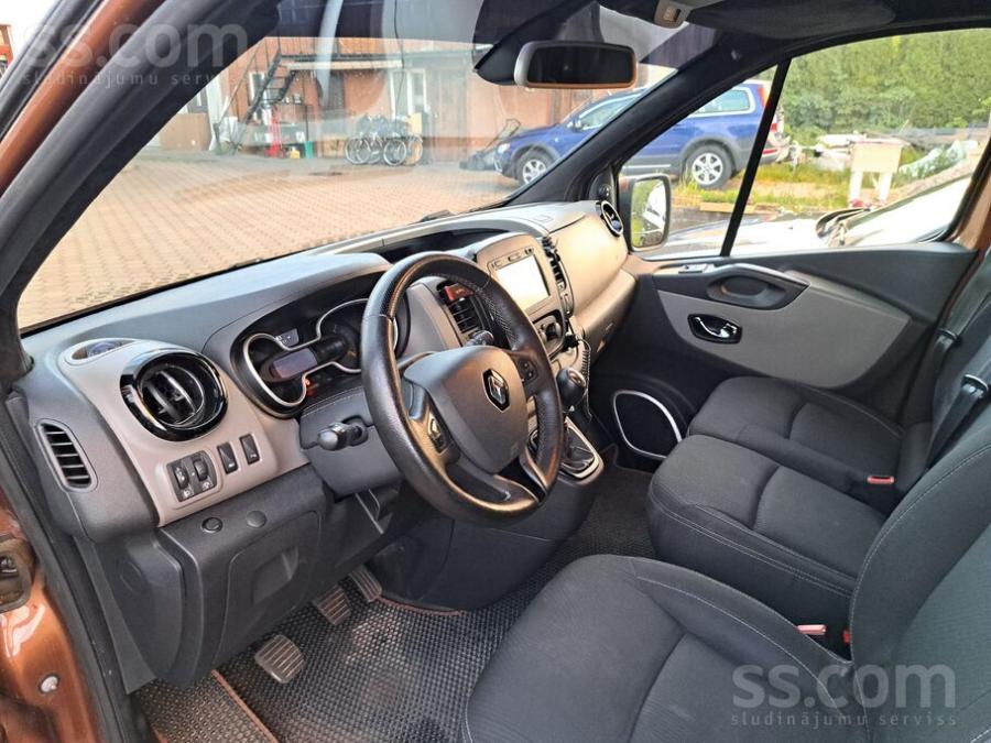 Brūns Renault Trafic 2016 Rīga, ar dzinēja tilpumu 1.60 L un nobraukumu 305 tūkst. km par 11500 €, foto 6 vietnē AUTOMOTO.COM.LV