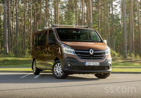 Brown Renault Trafic 2020 in Riga, with an engine capacity of 2.00 L and mileage of 190 thousand km for 18190 €, photo 2 on AUTOMOTO.COM.LV