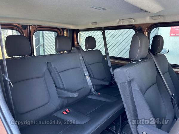 Brūns Renault Trafic 2015 Tartu, ar dzinēja tilpumu 1.60 L un nobraukumu 370 tūkst. km par 8299 €, foto 11 vietnē AUTOMOTO.COM.LV