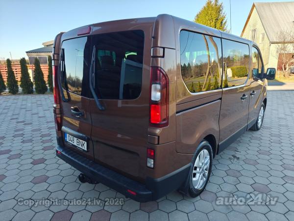 Brūns Renault Trafic 2015 Paide, ar dzinēja tilpumu 1.60 L un nobraukumu 203 tūkst. km par 11900 €, foto 4 vietnē AUTOMOTO.COM.LV