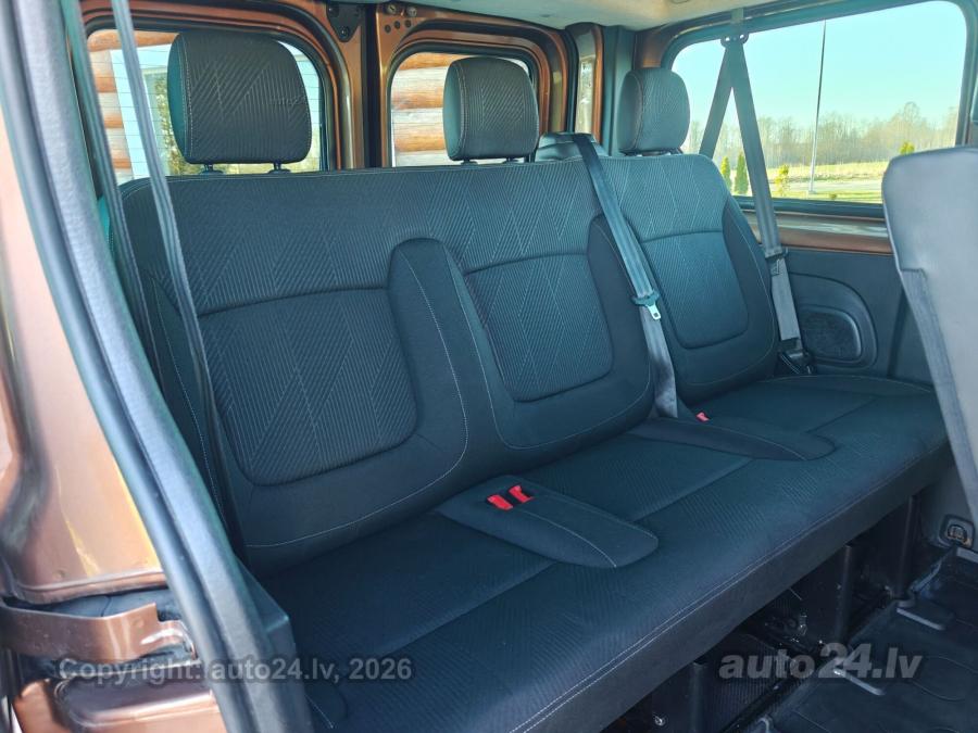 Brūns Renault Trafic 2015 Paide, ar dzinēja tilpumu 1.60 L un nobraukumu 203 tūkst. km par 11900 €, foto 15 vietnē AUTOMOTO.COM.LV