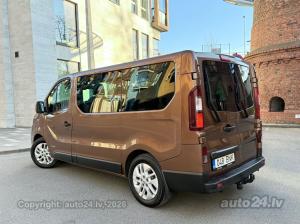 Brown Renault Trafic 2015 in Tallinn, with an engine capacity of 1.60 L and mileage of 203 thousand km for 13999 €, photo 9 on AUTOMOTO.COM.LV