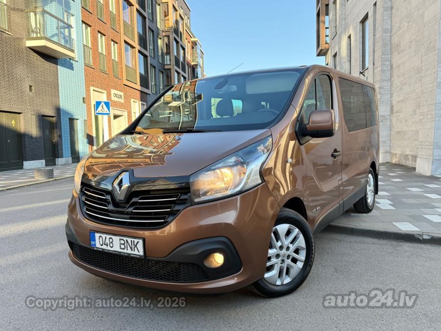 Brown Renault Trafic 2015 in Tallinn, with an engine capacity of 1.60 L and mileage of 203 thousand km for 13999 €, photo 10 on AUTOMOTO.COM.LV