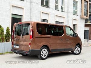Brūns Renault Trafic 2015 Tallina, ar dzinēja tilpumu 1.60 L un nobraukumu 184 tūkst. km par 12999 €, foto 15 vietnē AUTOMOTO.COM.LV