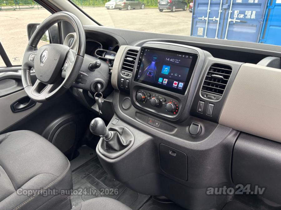 Brown Renault Trafic 2016 in Paide, with an engine capacity of 1.60 L and mileage of 149 thousand km for 15590 €, photo 9 on AUTOMOTO.COM.LV