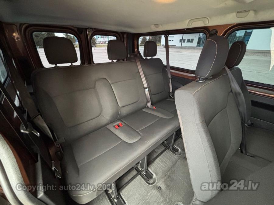 Brown Renault Trafic 2016 in Paide, with an engine capacity of 1.60 L and mileage of 149 thousand km for 15590 €, photo 16 on AUTOMOTO.COM.LV
