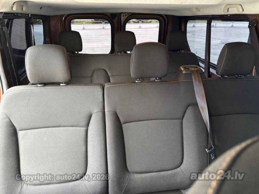 Brown Renault Trafic 2016 in Paide, with an engine capacity of 1.60 L and mileage of 149 thousand km for 15590 €, photo 17 on AUTOMOTO.COM.LV