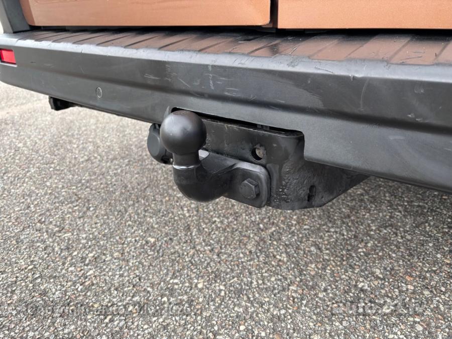 Brown Renault Trafic 2016 in Paide, with an engine capacity of 1.60 L and mileage of 149 thousand km for 15590 €, photo 26 on AUTOMOTO.COM.LV