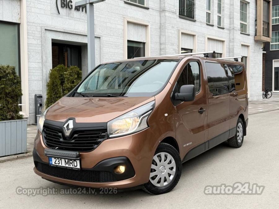 Brown Renault Trafic 2017 in Tallinn, with an engine capacity of 1.60 L and mileage of 235 thousand km for 14699 €, photo 2 on AUTOMOTO.COM.LV