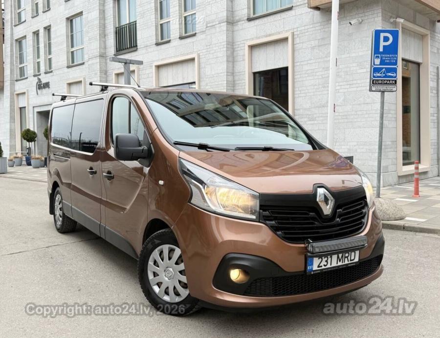 Brown Renault Trafic 2017 in Tallinn, with an engine capacity of 1.60 L and mileage of 235 thousand km for 14699 €, photo 10 on AUTOMOTO.COM.LV