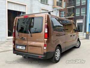 Brown Renault Trafic 2017 in Tallinn, with an engine capacity of 1.60 L and mileage of 235 thousand km for 14699 €, photo 12 on AUTOMOTO.COM.LV
