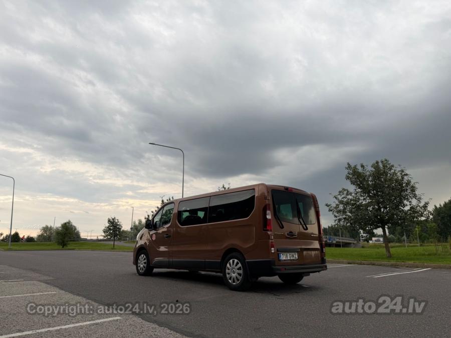 Brūns Renault Trafic 2019 Tartu, ar dzinēja tilpumu 2.00 L un nobraukumu 252 tūkst. km par 16700 €, foto 3 vietnē AUTOMOTO.COM.LV