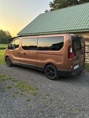 Brown Renault Trafic 2021 in Kunda, with an engine capacity of 2.00 L and mileage of 255 thousand km for 17800 €, photo  on AUTOMOTO.COM.LV