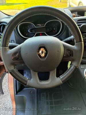 Brown Renault Trafic 2021 in Kunda, with an engine capacity of 2.00 L and mileage of 255 thousand km for 17800 €, photo 11 on AUTOMOTO.COM.LV