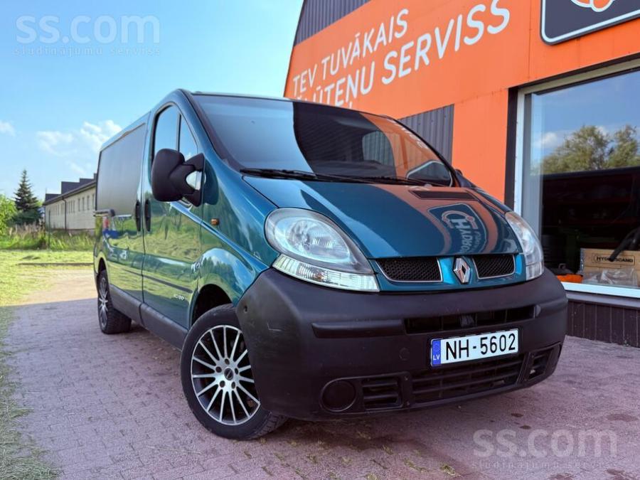 Green Renault Trafic 2002 in Bauska, with an engine capacity of 1.90 L and mileage of 0 thousand km for 3200 €, photo 4 on AUTOMOTO.COM.LV