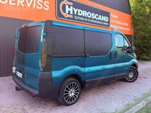 Green Renault Trafic 2002 in Bauska, with an engine capacity of 1.90 L and mileage of 0 thousand km for 3200 €, photo 5 on AUTOMOTO.COM.LV