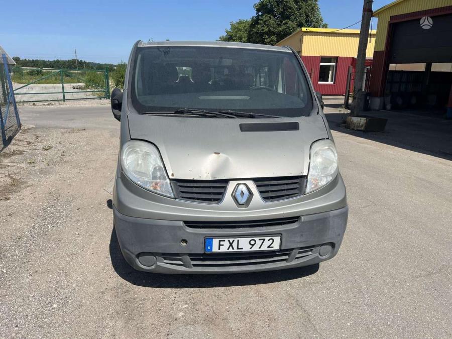 Green Renault Trafic 2007 in Telschi, with an engine capacity of 2.50 L and mileage of 0 thousand km for 3500 €, photo 3 on AUTOMOTO.COM.LV