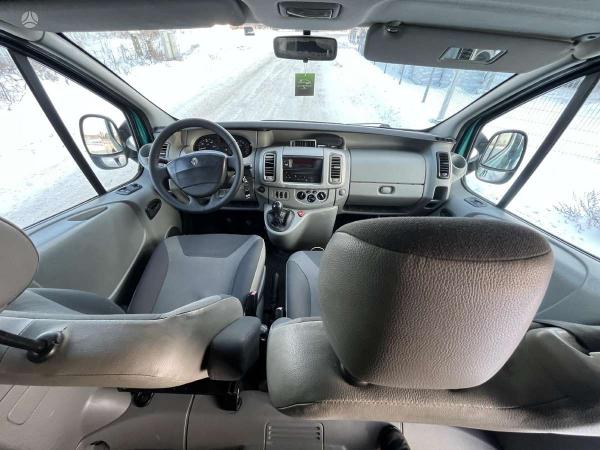 Zaļš Renault Trafic 2008 Tauragė, ar dzinēja tilpumu 2.00 L un nobraukumu 176 tūkst. km par 5800 €, foto 2 vietnē AUTOMOTO.COM.LV
