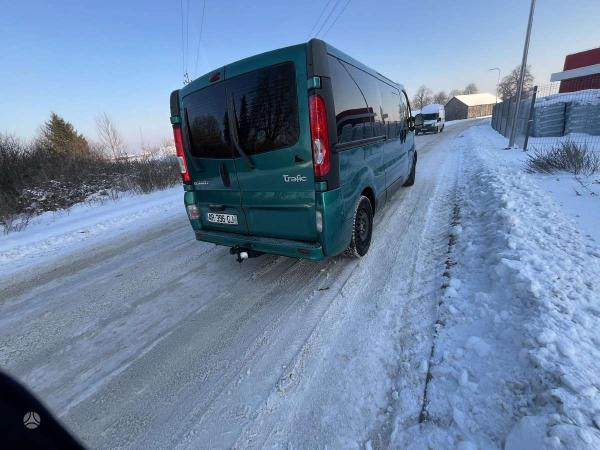 Zaļš Renault Trafic 2008 Tauragė, ar dzinēja tilpumu 2.00 L un nobraukumu 176 tūkst. km par 5800 €, foto 8 vietnē AUTOMOTO.COM.LV