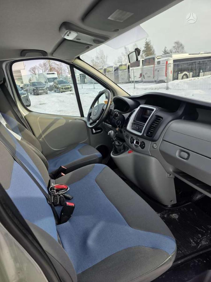 Zaļš Renault Trafic 2010 Marijampole, ar dzinēja tilpumu 2.00 L un nobraukumu 255 tūkst. km par 8250 €, foto 17 vietnē AUTOMOTO.COM.LV