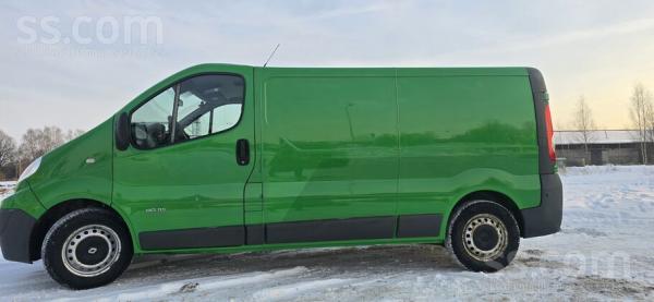 Zaļš Renault Trafic 2012 Valmiera, ar dzinēja tilpumu 2.00 L un nobraukumu 472 tūkst. km par 2800 €, foto 7 vietnē AUTOMOTO.COM.LV