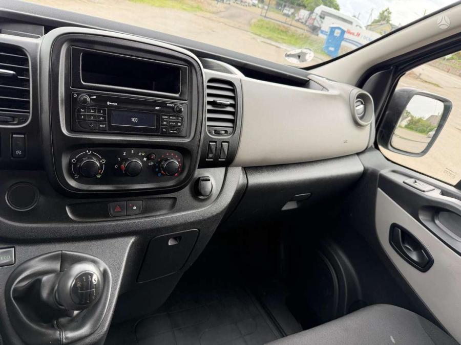 Zaļš Renault Trafic 2017 Skaudvilė, ar dzinēja tilpumu 1.60 L un nobraukumu 198 tūkst. km par 6650 €, foto 19 vietnē AUTOMOTO.COM.LV